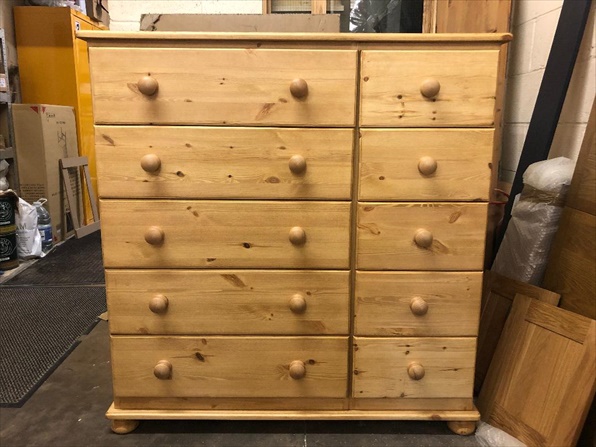 Chase Pine 5+5 Drawer Wide Chest