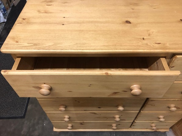 Chase Pine 5+5 Drawer Wide Chest